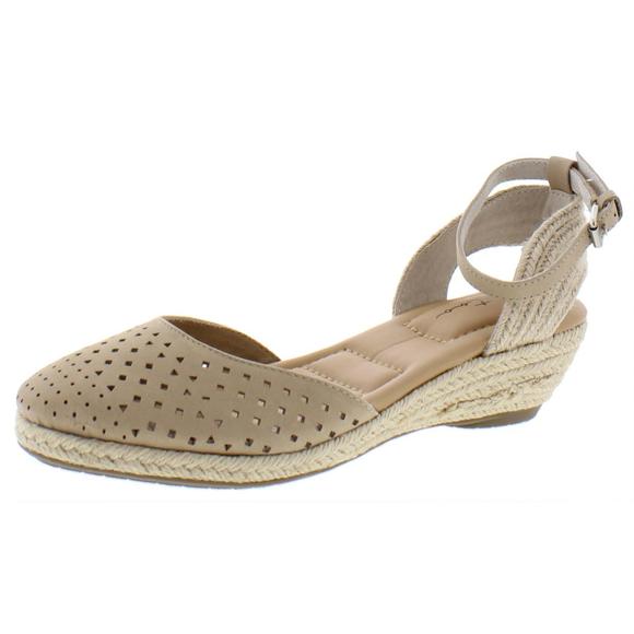 me too | Shoes | Me Too Womens Norina 8 Beige Leather Ankle Strap Wedge ...